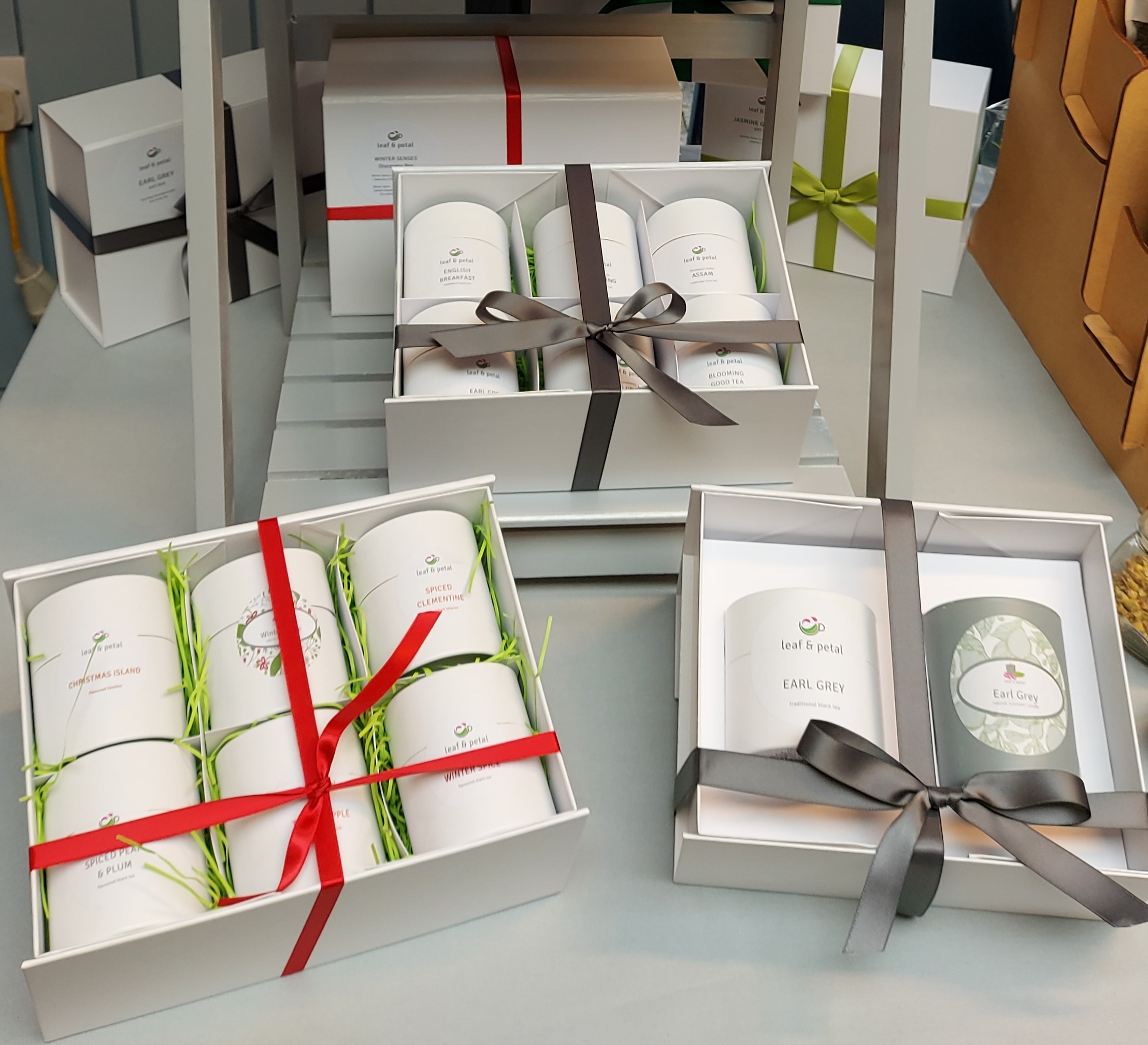 Discovery Box - Green Teas - Leaf & Petal
